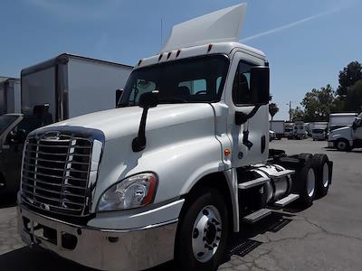 Used 2018 Freightliner Cascadia Semi Truck for sale in MONTEBELLO, CA ...