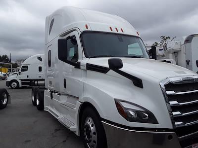 Used 2019 Freightliner Cascadia Semi Truck for sale in MONTEBELLO, CA ...