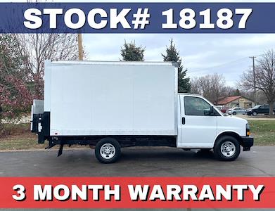 Used 2018 Chevrolet Express 3500 Box Van for sale in Crystal Lake, IL ...